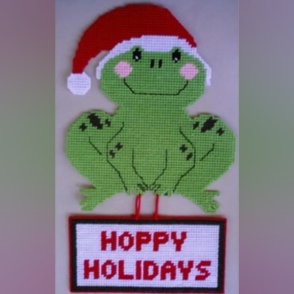 Hand Crafted | Holiday | Hoppy Holidays Christmas Frog | Poshmark